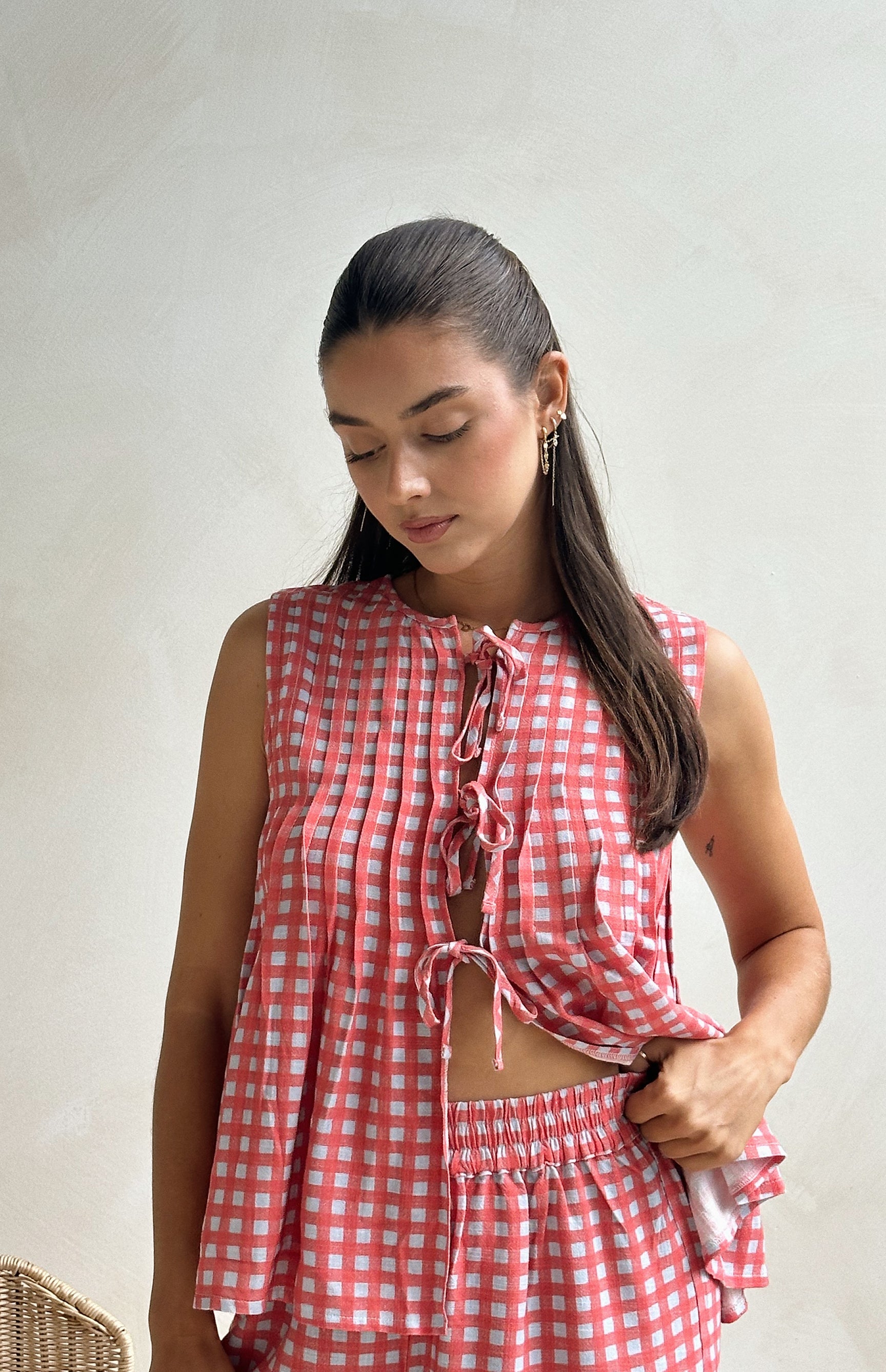 CAPRI GINGHAM PLEAT FRONT TIE TOP - MAMA – Noni The Label
